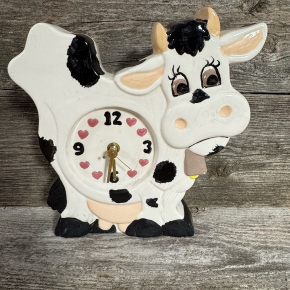 Wall Decor | Vintage Ceramic Cow Clock | Poshmark